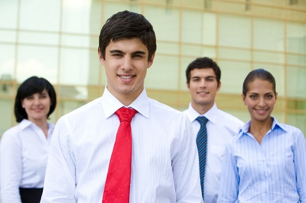 Tips for College graduates needs to know about finding a job